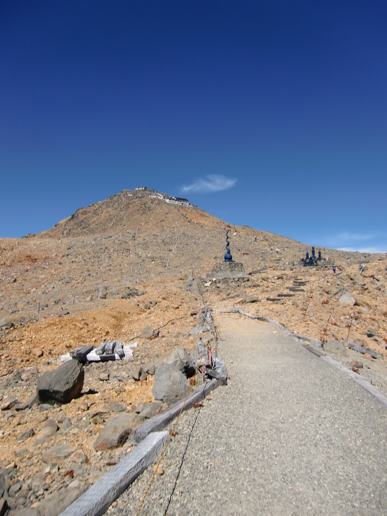 Mt. Ontake・御嶽山 – Otaki Experience